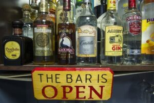 Advocates pouring on pressure for NY state alcohol reform - Olean Times ...