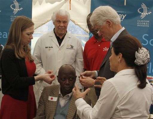 State Dept.: No evidence of conflict in Clinton Foundation gifts ...