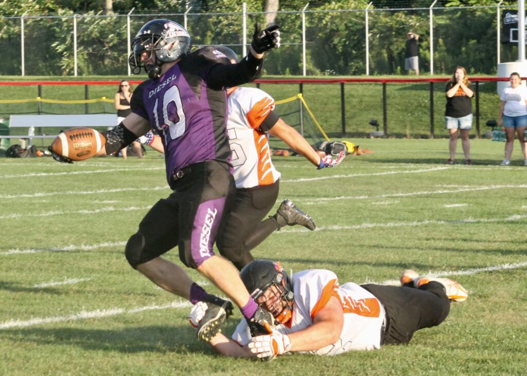 Southern Tier Diesel routs North Country Tigers, 48-0 - Olean Times Herald