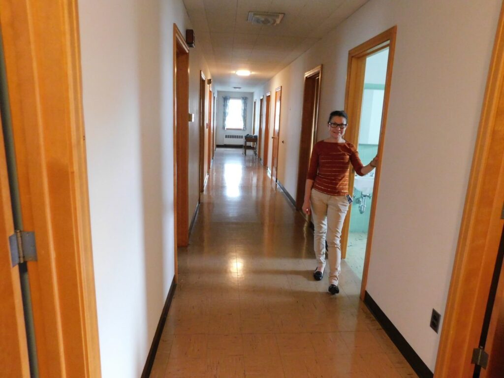 Old convent offers new enthusiasm for Genesis House staff - Olean Times ...