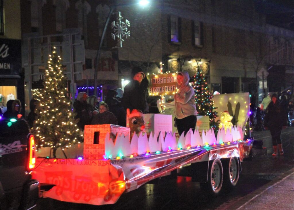 Santa Claus Lane seeking parade units, applications available - Olean ...