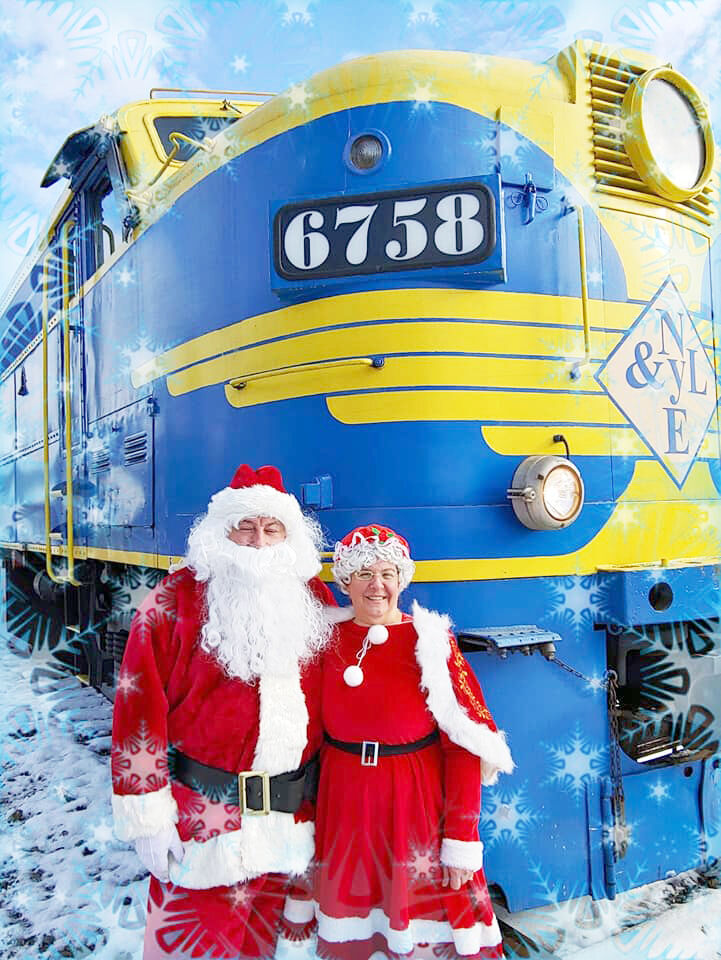 Santa Express departing from Gowanda train station - Olean Times Herald