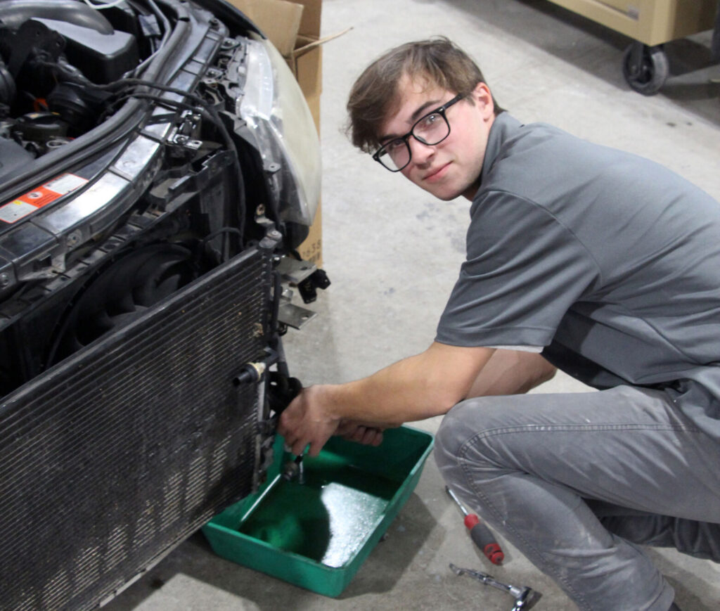 Alfred State autobody students continue to benefit from wreck/rebuild ...