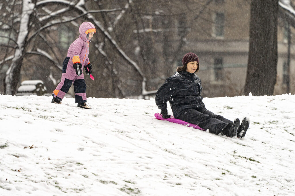 NYC gets notable snow; other parts of US get deep shiver - Olean Times ...