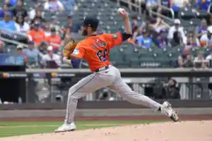 Dubin throws 3-plus no-hit innings in Astros’ win over Mets - Olean ...