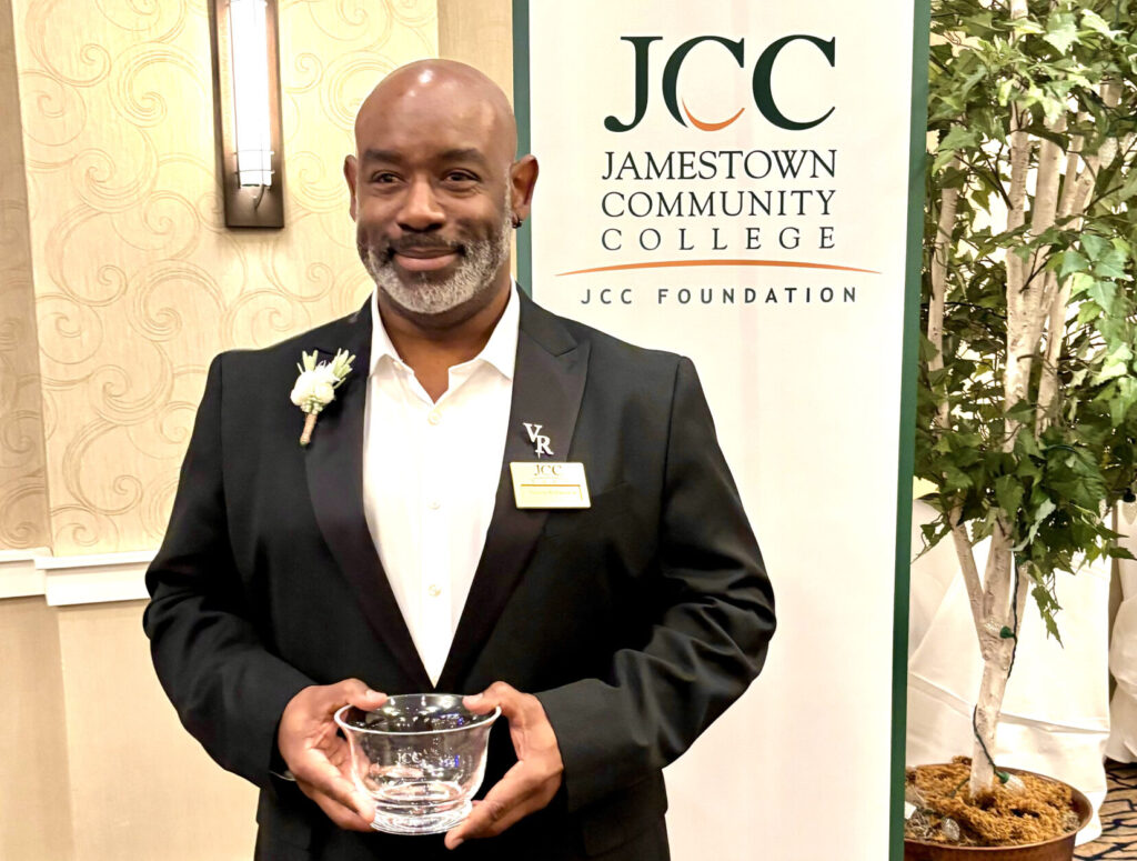 JCC graduates receive Alumni Association awards - Olean Times Herald