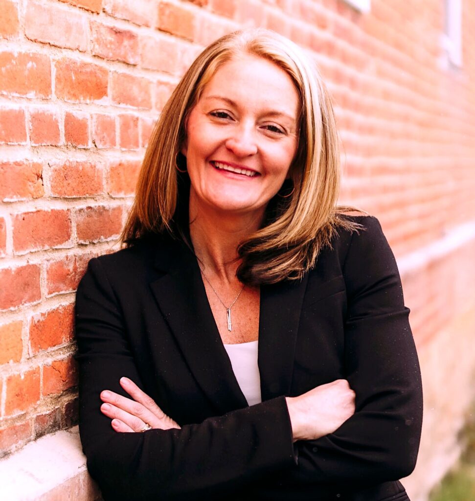 Ashley Smith, the Cattaraugus County attorney, declares run for ...