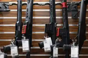 Gillibrand: Bill would raise age limit for buying 'assault weapons ...