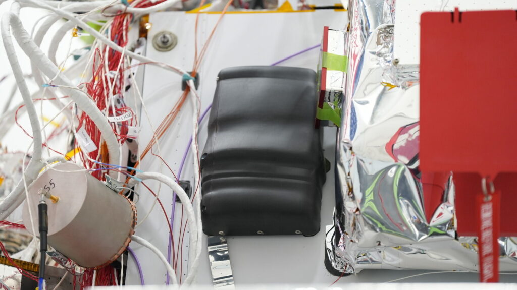 Lonestar's Data Center is ready for the Moon: Intuitive Machines and ...