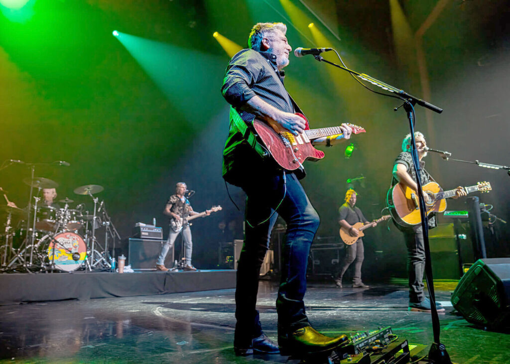 Lonestar and Montgomery Gentry, Steve Miller Band headline August ...