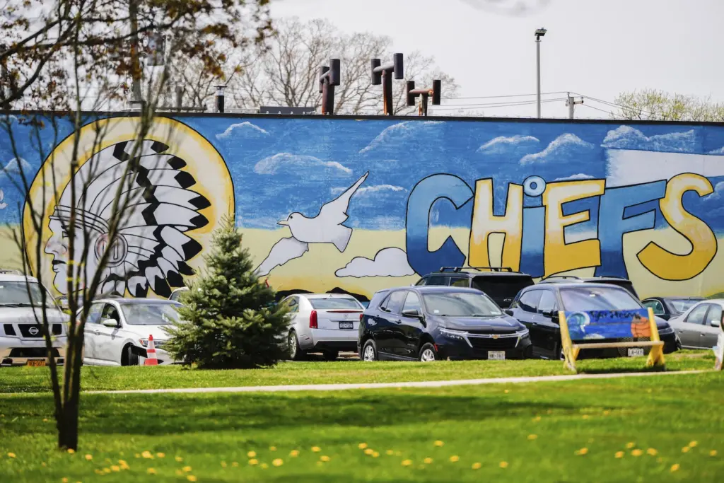 To keep Indigenous Peoples mascot ban, NY offers to ban many more ...