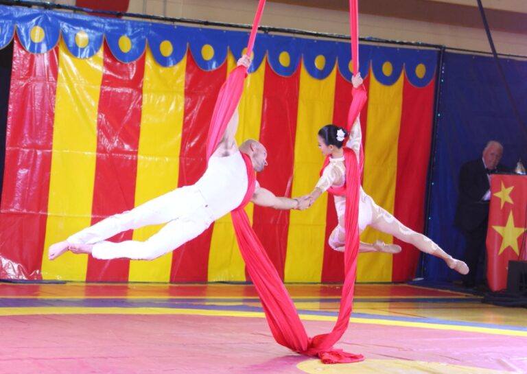 Billy Martin's Cole All-Star Circus wows Olean - Olean Times Herald