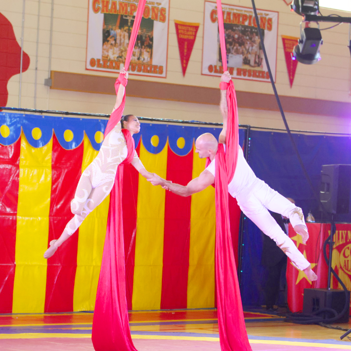Cole All-Star Circus coming to Bolivar-Richburg tonight - Olean Times ...