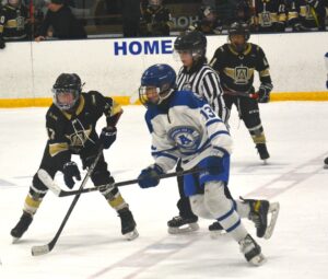 On-ice battle at Olean's Rec Center - Olean Times Herald