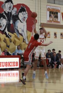 Mest’s seven threes power Olean past Salamanca, 73-46 - Olean Times Herald