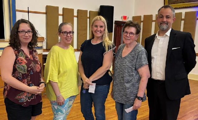 Thinking Outside the Bot: JCC faculty take AI learning message to ...