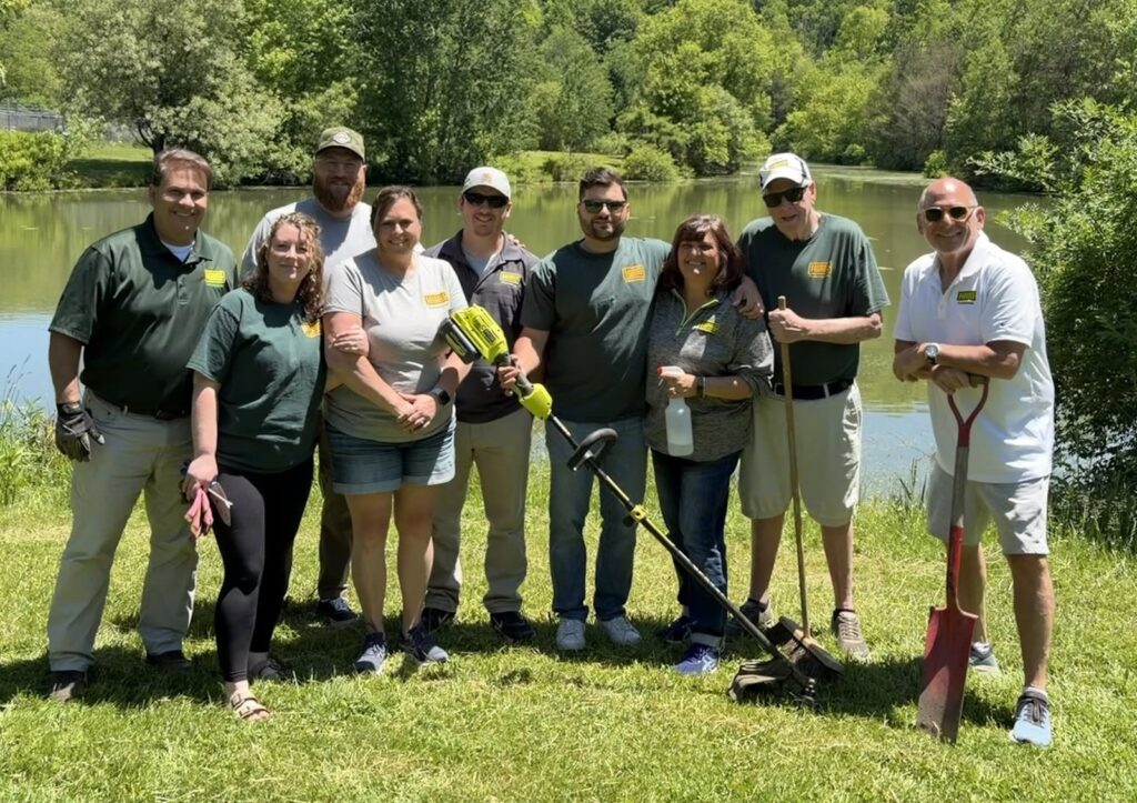 Area Realtors volunteer at SPCA - Olean Times Herald