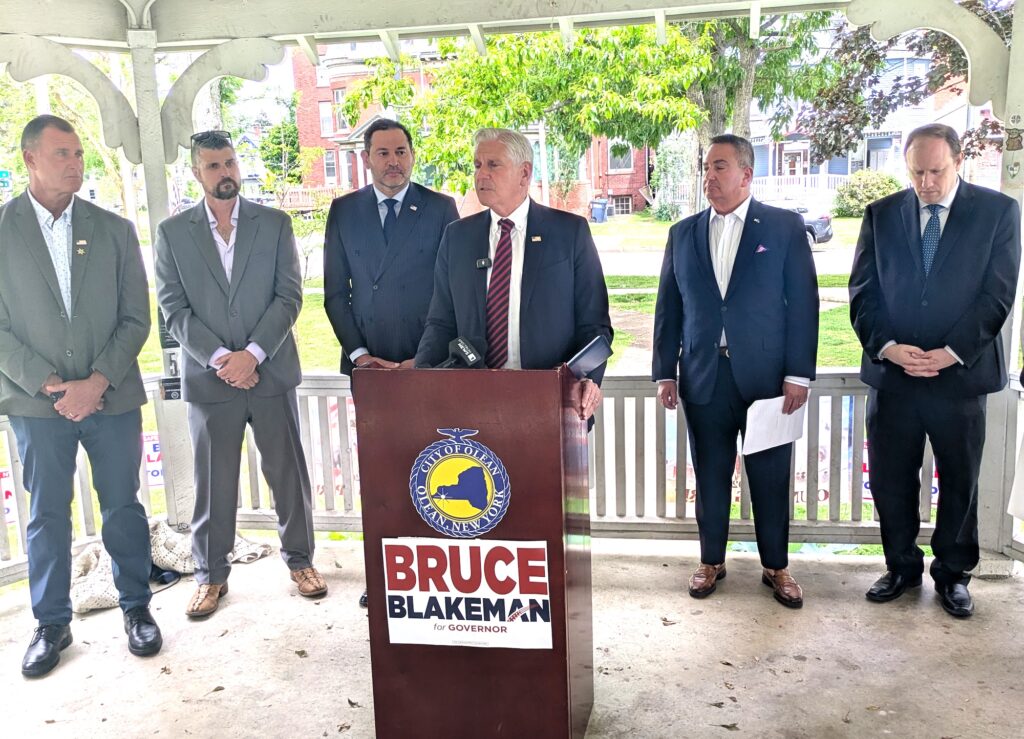 ‘Connect 4’ school heads discuss web of connection - Olean Times Herald