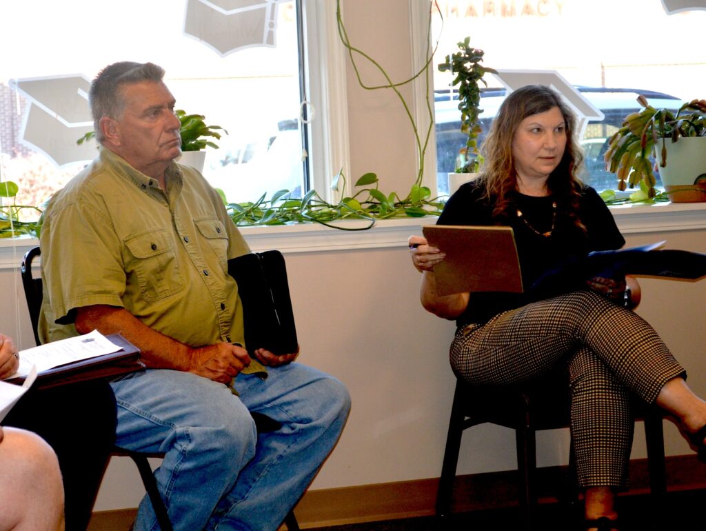 Praise and criticism at the Wellsville Village Board meeting - Olean ...